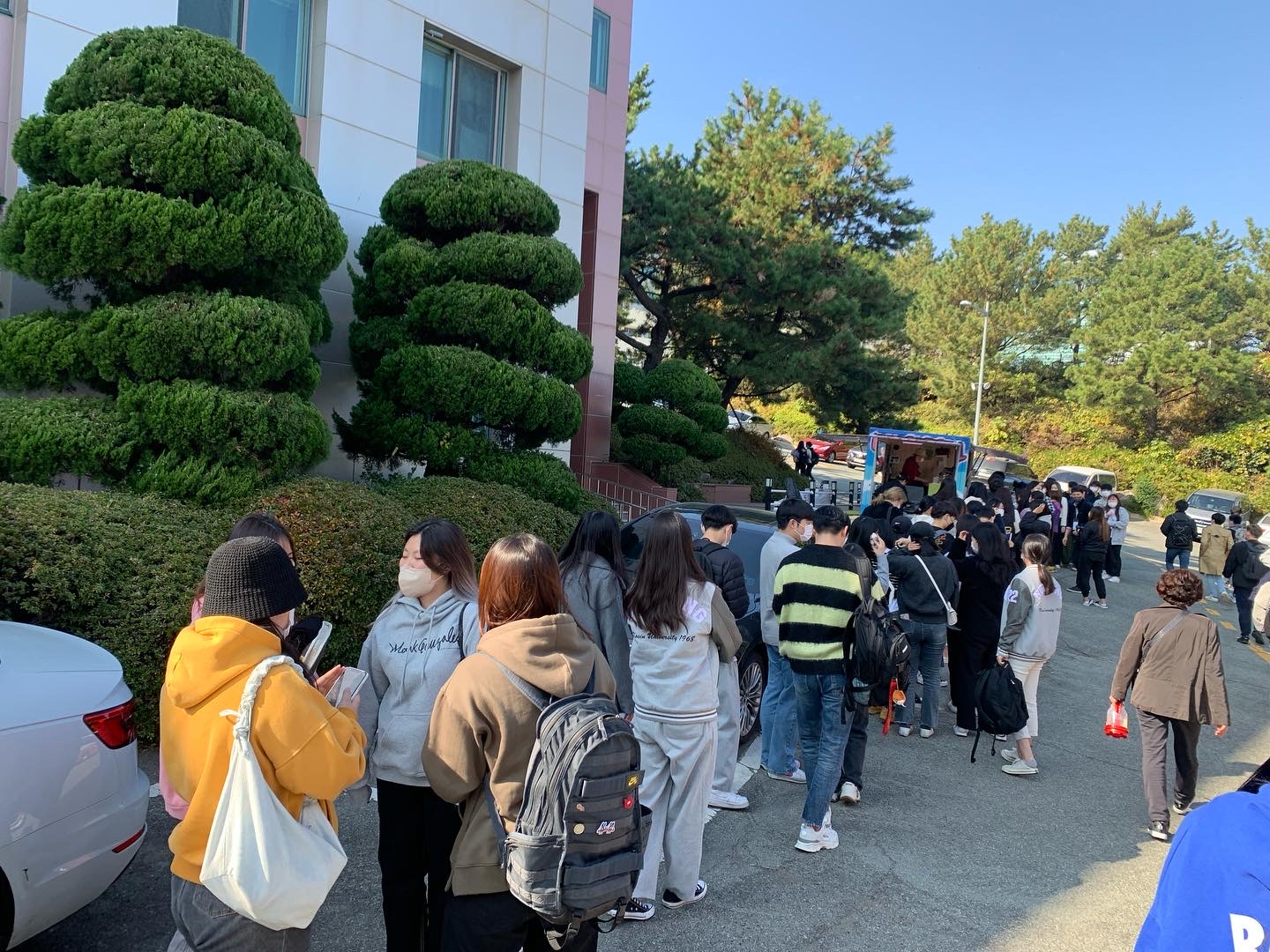 6A0C357F-EE21-4FD5-848B-BABCC80E2089 – 낮은울타리